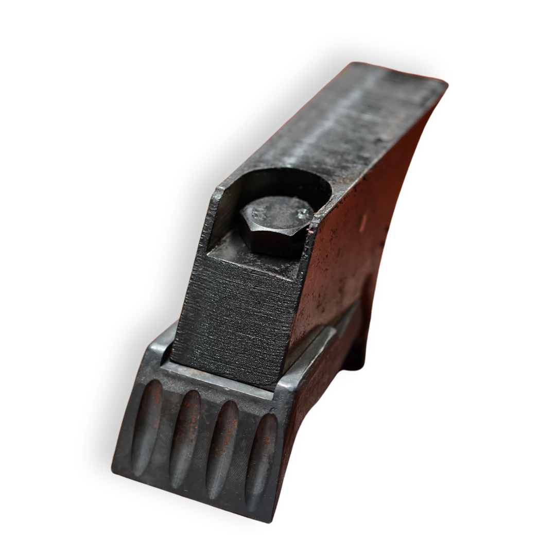 GROOVY TOOTH - Self-sharpening Teeth from Gyro-Trac – GYROTRAC